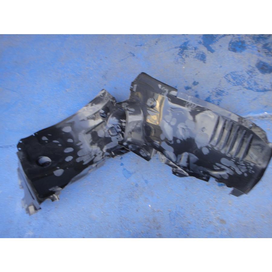 メルセデス ベンツ W204 C200 等 右 フロント フェンダー ライナー カバー 品番 2046980030 2046902830 ...