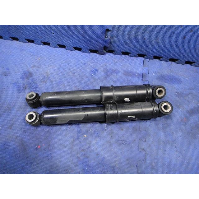 ルノー カングー KWK4M 等 リア ショック 左右 [6165] : 輸入車専門中古パーツのエレメント - 通販 - Yahoo!ショッピング