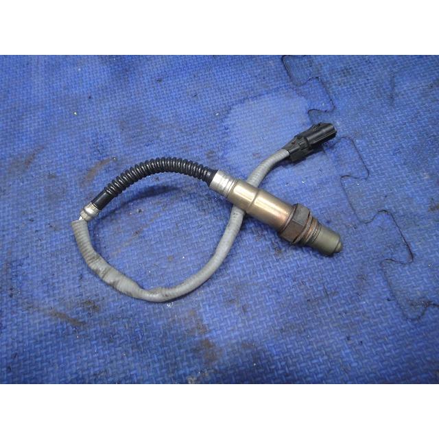 ルノー カングー KWK4M 等 O2センサー 品番 0258006971 H7700107433 [6165] : 輸入車専門中古パーツのエレメント - 通販 - Yahoo!ショッピング