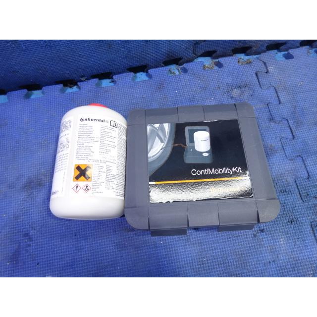 Volvo ボルボ V70 BB 系 等 純正 パンク 修理 キット エアー ポンプ [6709] : 輸入車専門中古パーツのエレメント - 通販 - Yahoo!ショッピング