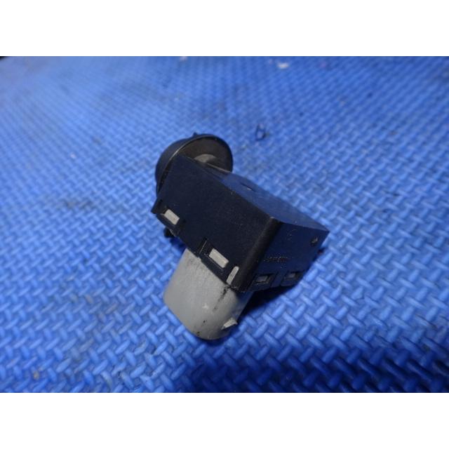 アウディ A4 8K 系 B8 等 エアコン 外気 エアー センサー 品番 8K0907659 A [7852] : 輸入車専門中古パーツの ...