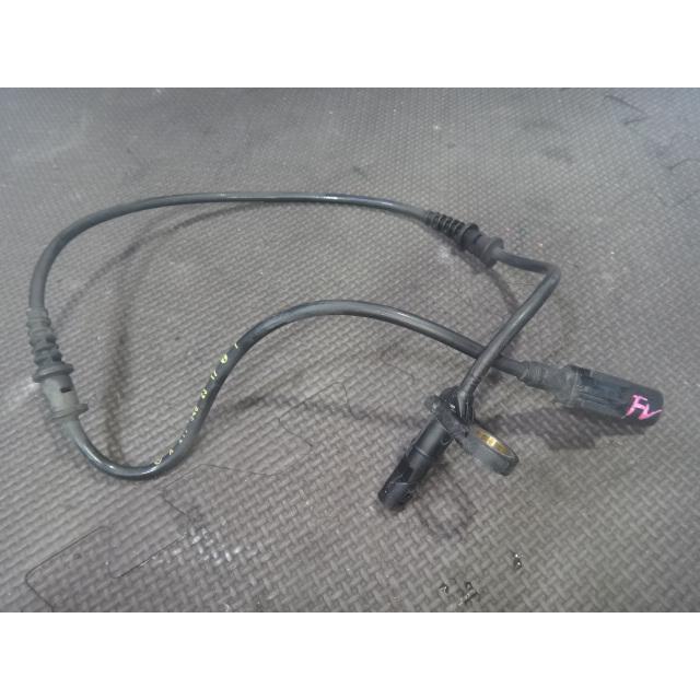 メルセデス ベンツ W219 CLS 350 等 純正 フロント ABS スピード センサー 左右共通 品番 2115402317 [8922 ...