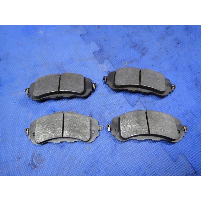 プジョー 308 T9WBH01 T9 系 等 フロント ブレーキ パッド [9666] : 輸入車専門中古パーツのエレメント - 通販 - Yahoo!ショッピング
