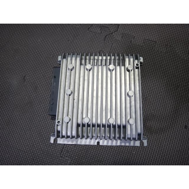 VW ザ ビートル 16CBZ 等 純正 アンプ 品番 5C6035456 C [9976] : 輸入車専門中古パーツのエレメント - 通販 ...