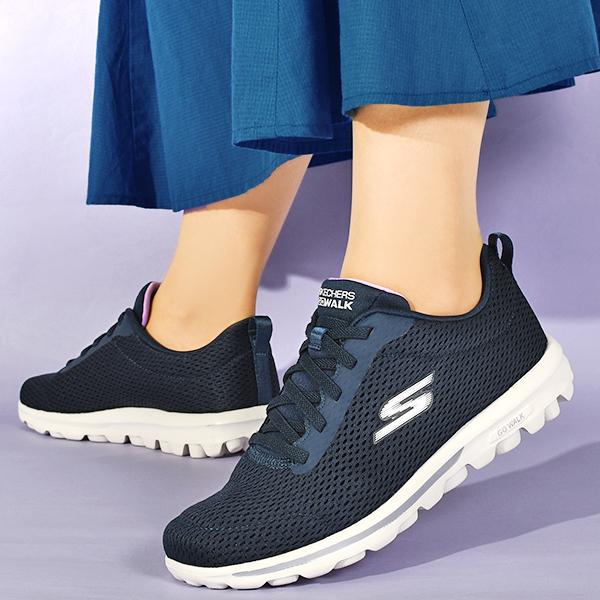 SKECHERS（スケッチャーズ） 高反発 スリッポン スニーカー ゴム紐 レディース ゴーウォーク トラベル - ファン ジャーニー 靴 ...