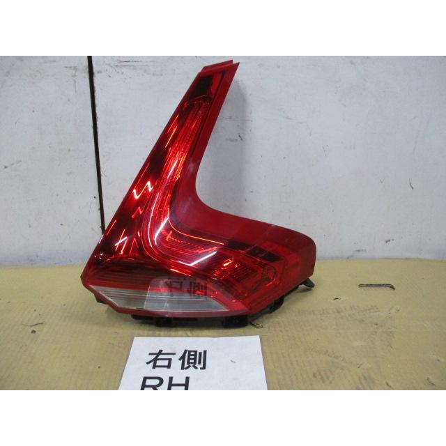 ボルボ V40 MB4164T オーシャンレース 純正 右テールライト テールランプ LED 31395845 : イレブンオート - 通販 ...