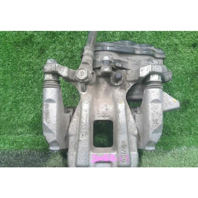 カローラ 6AA-ZWE211 右リアキャリパー 47830-12280 : ELV-ER SHOPPING - 通販 - Yahoo!ショッピング