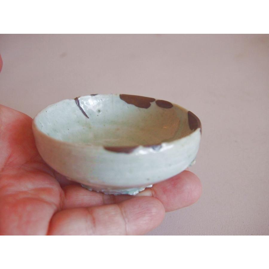 李朝 青白磁ぐいみ7.5cm 小碗 砂底 古美術 古民藝 : 2024-0404-100-0001 : EMA商店 - 通販 - Yahoo!ショッピング