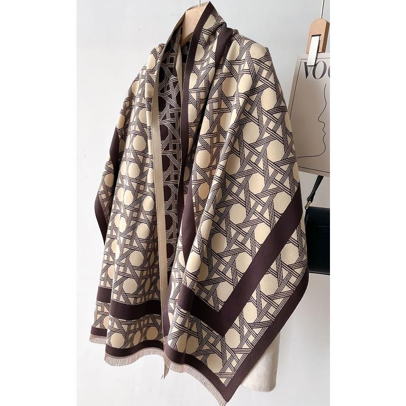送料無料 やや厚手 リバーシブル大判 幾何学 プリント柄入りストール マフラー 2368c : 2368c : イーエム ストア - 通販 ...