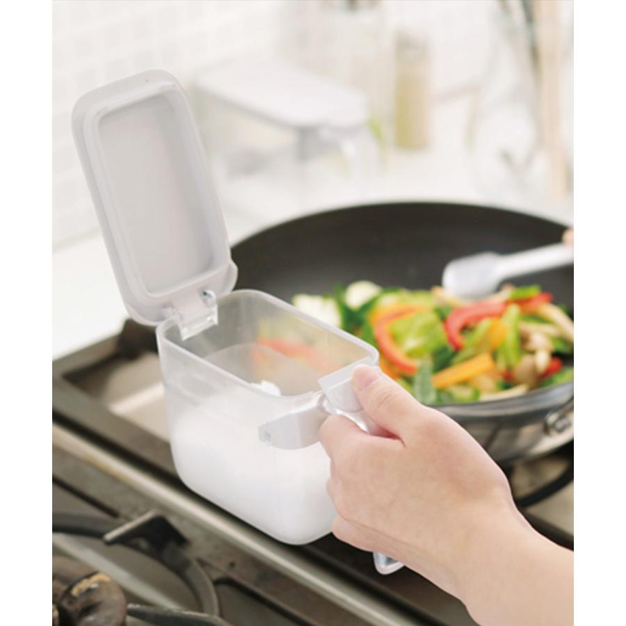 期間限定 ポイント5倍 7月19日 】 マーナ 調味料ポット K736 GOODLOCKCONTAINER 調味料ストッカー | 調味料入れ 調味料 ポット ストッカー 使いやすい 塩入れ ...