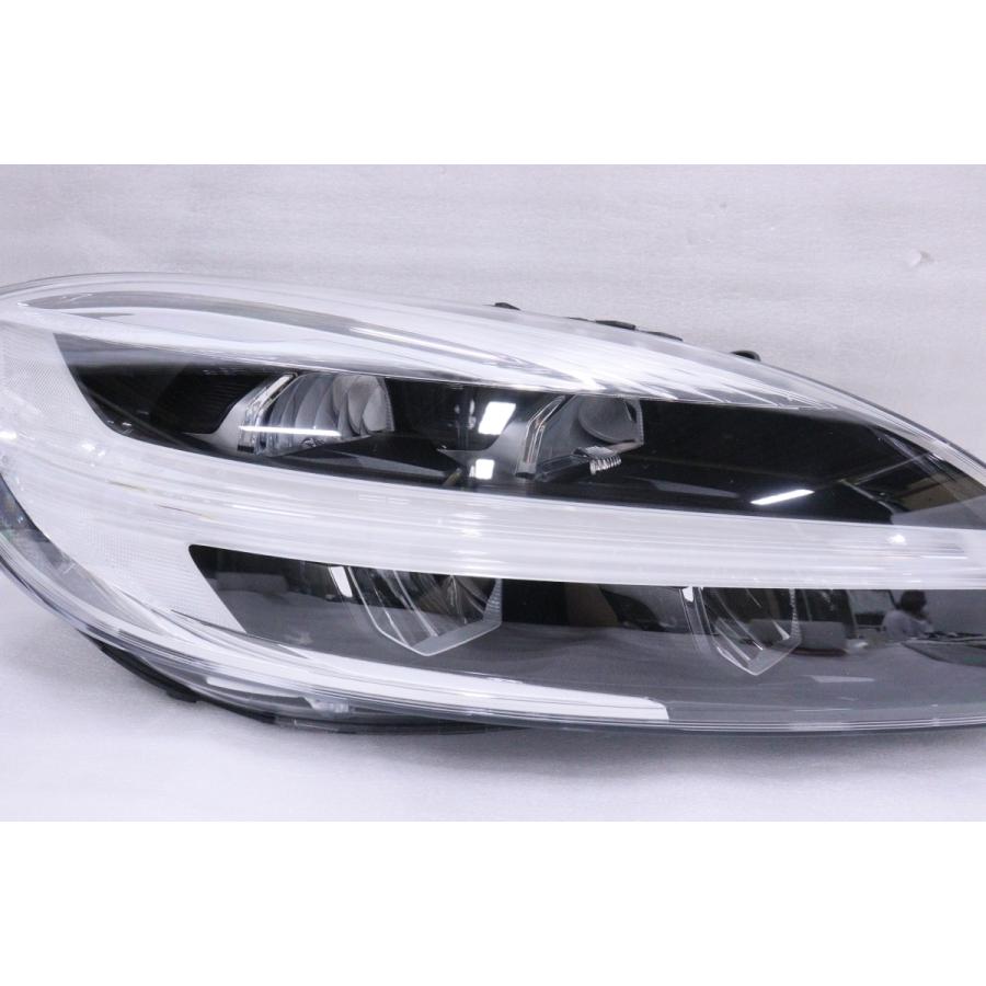 16-67★美品★後期 LED MB ボルボ V40★右ヘッドライト 32228482 ブラック 純正★VOLVO (DM) :16-67 ...