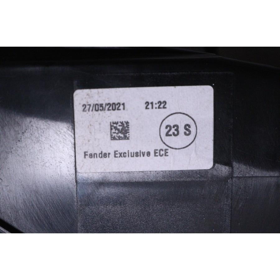 35-672★美品★後期 LED 95B マカン★左テールライト 95B.945.091.AF ティンテッド 純正★Porsche macan ...