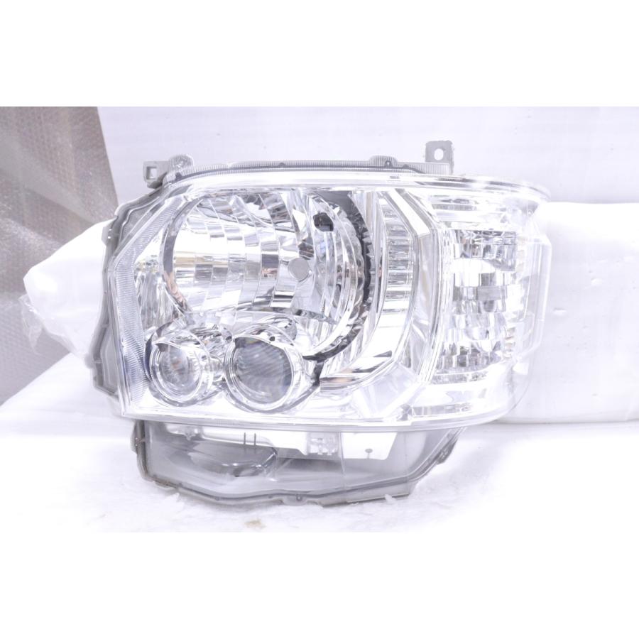 46-431★4型〜 LED 200系 ハイエース★左ヘッドライト ハイルーフ/標準ルーフ KOITO 26-137 打刻:83 メッキ 純正 ...