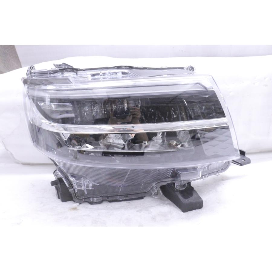 46-583★美品 後期 LED LA650S タントカスタム★右ヘッドライト KOITO 100-69096 打刻:Z2 ASSY ブラック 純正★ダイハツ (UK) : ENISHI RE ...