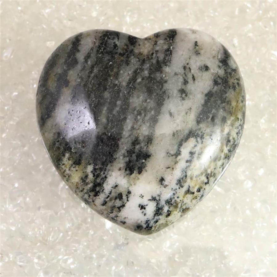 H&E社 ブラックトルマリン アゼツライト (AZOZEO) 60mmハート 証明書付 122g 【榎本通商17852】 : 17852a : 榎本通商 - 通販 - Yahoo!ショッピング