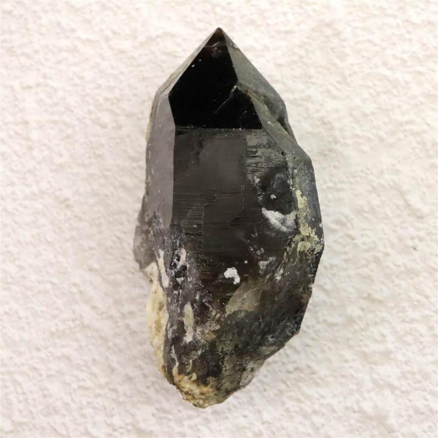 岐阜県中津川市蛭川産 黒水晶 原石 玉滴石付 カテドラル 63.71g 【榎本通商25304】 : 榎本通商 - 通販 - Yahoo!ショッピング