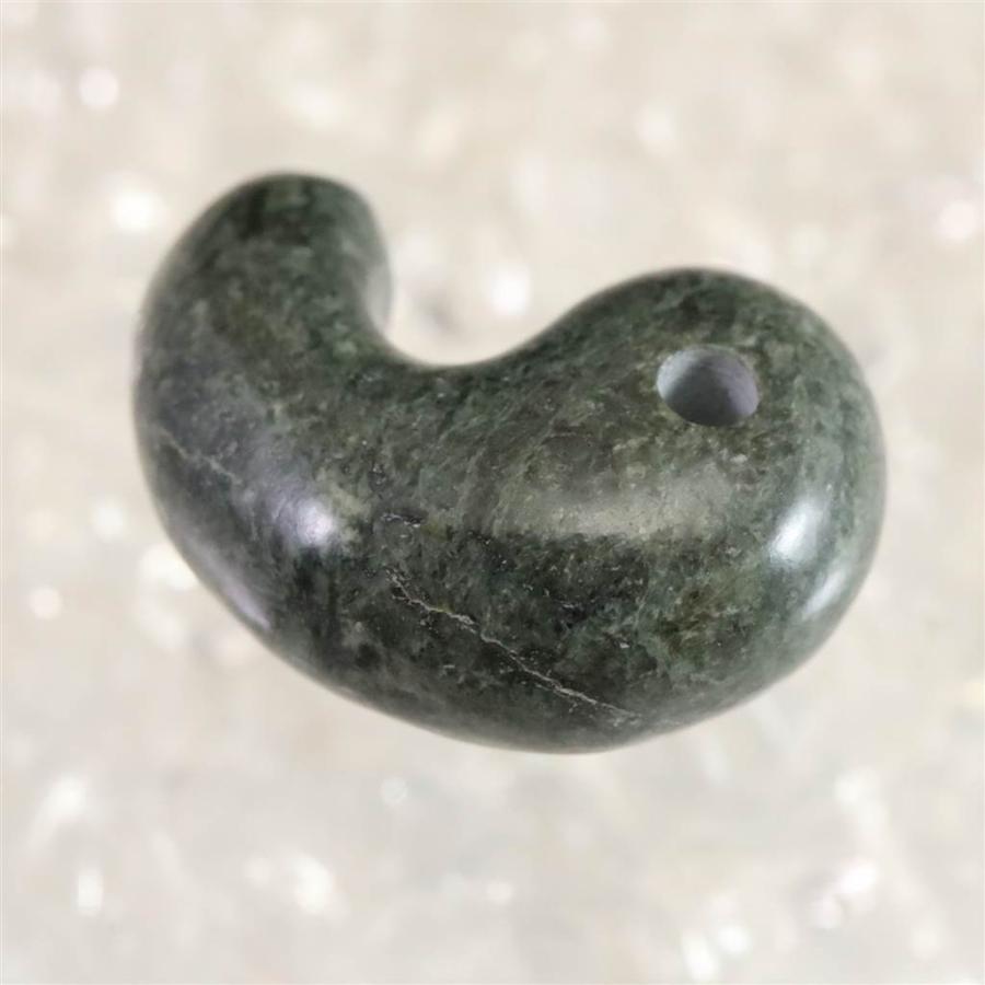 宮崎県 大和鉱石 20mm 勾玉 証明書付 3.66g 【榎本通商33815】 : 33815a : 榎本通商 - 通販 - Yahoo!ショッピング