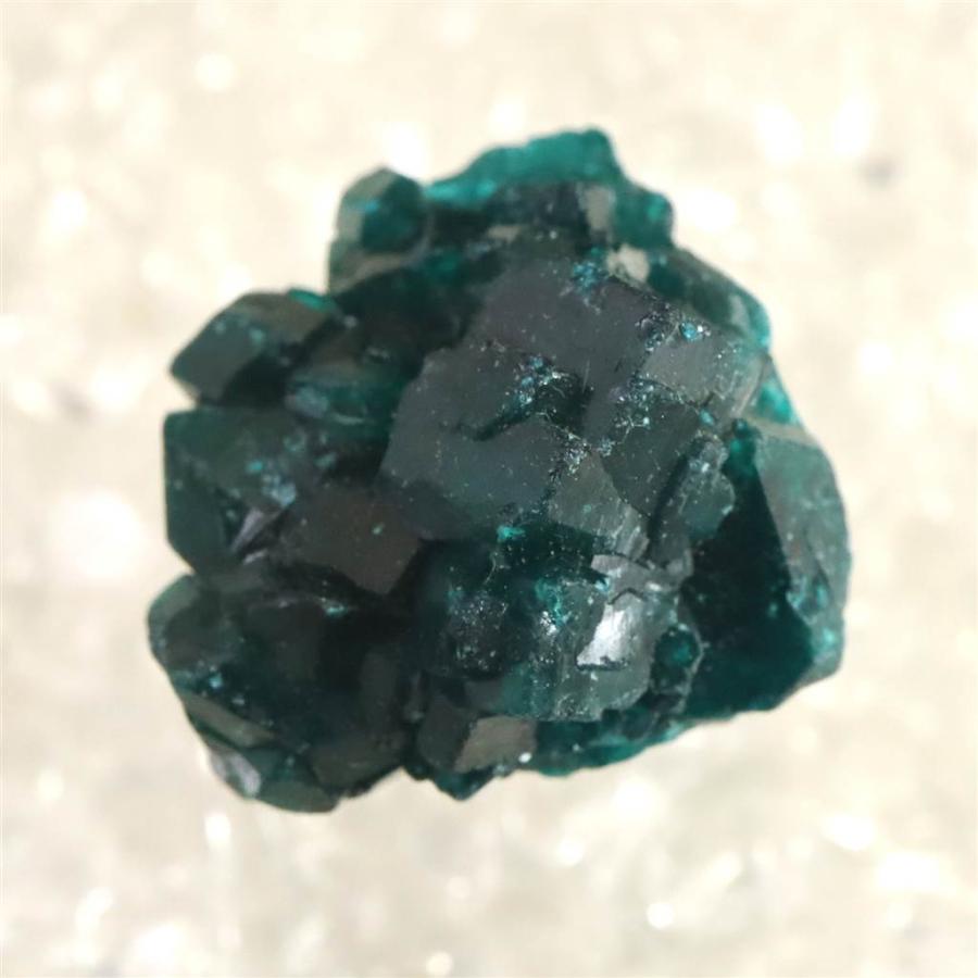 コンゴ産 ダイオプテーズ AA 翠銅鉱 原石 7.47g 【榎本通商42750】 : 榎本通商 - 通販 - Yahoo!ショッピング