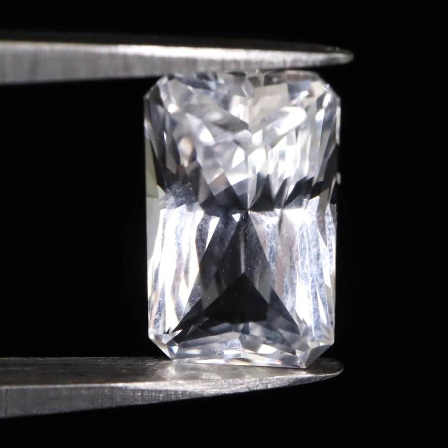 ロシア産 フェナカイト 9.5mm レクタングルカット ルース 鑑別書付 1.91ct 【榎本通商49674】 : 榎本通商 - 通販 ...