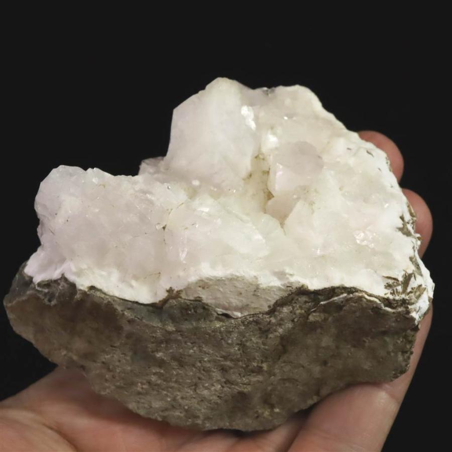 愛媛県 アポフィライト 原石 185.3g 【榎本通商62767】 : 榎本通商 - 通販 - Yahoo!ショッピング