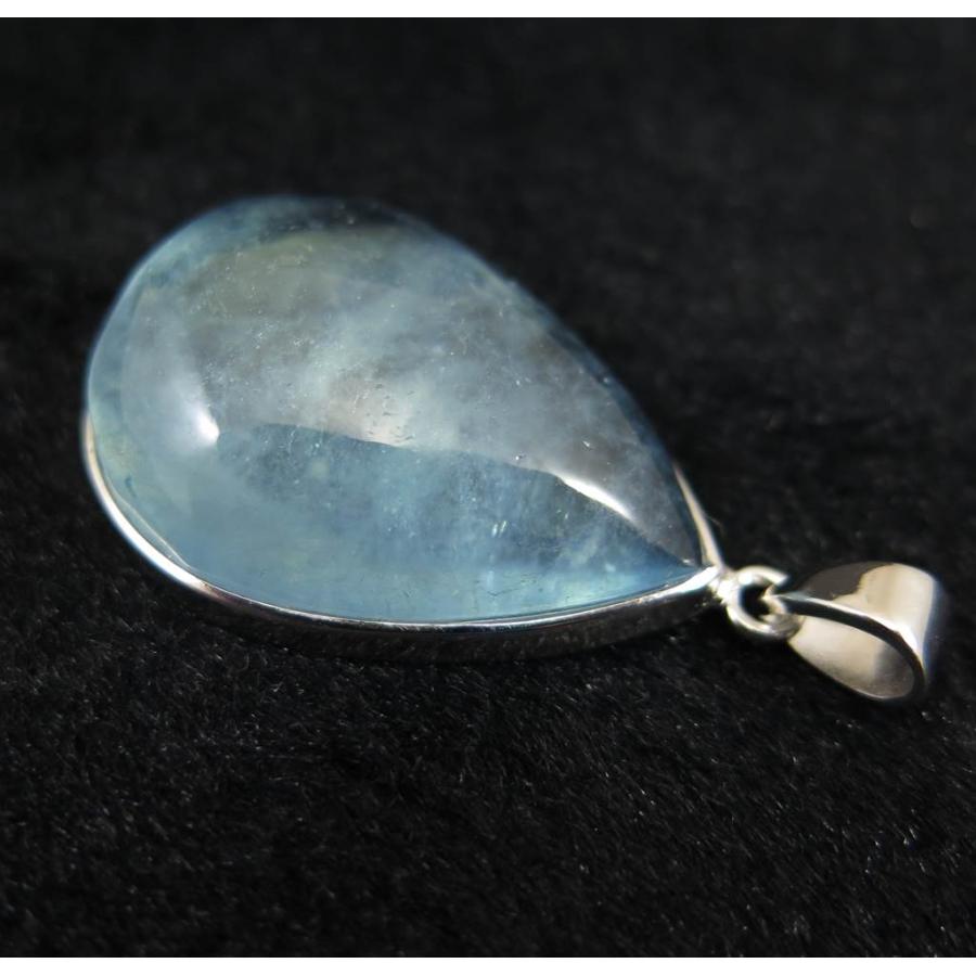 アクアマリン 3A 31mmペアシェイプ ペンダントトップ 12.88g 【榎本通商87543】 : 榎本通商 - 通販 - Yahoo!ショッピング