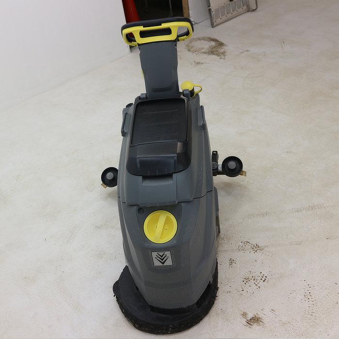ケルヒャー 【中古】床洗浄機 ケルヒャージャパン BD43/25C KARCHER 【動産王】千葉☆送料無料 : 動産王 - 通販 - Yahoo!ショッピング