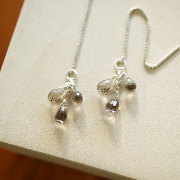 アメリカンピアス＆チャームの2WAYピアス SV925 天然石 スモーキークォーツ ドロップ 3粒 揺れる シンプル おしゃれ チェーンピアス ...