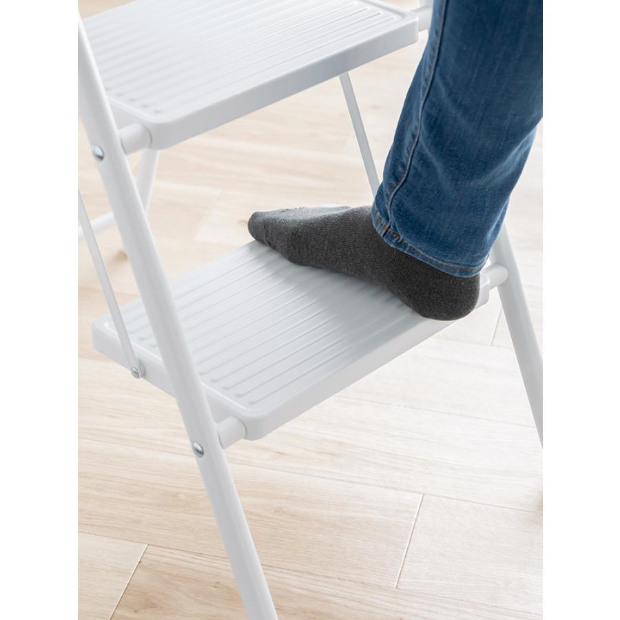 イーサプライ（e-supply） 予約 脚立 3段 軽量 スリム はしご 踏み台 折りたたみ 安全ストッパー ステップ幅広 滑り止め 洗車 安い おしゃれ EEX-KYA28 : イーサプライ ...