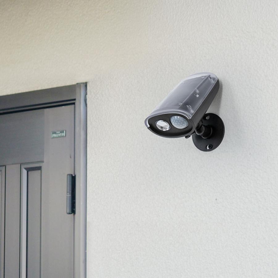 イーサプライ センサーライト 人感センサー 屋外 led ソーラー 防犯 充電式 柱 ポール取り付け フェンス EEX-LEDSR02 : イーサプライ ヤフー店 - 通販 - Yahoo ...