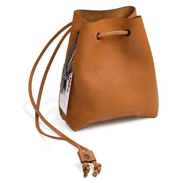 TUSTING（タスティング） 軽量レザー巾着型バッグ レスターM タン グレインレザー 本革カウスキンエンボス加工 イギリス製 : イートン ...