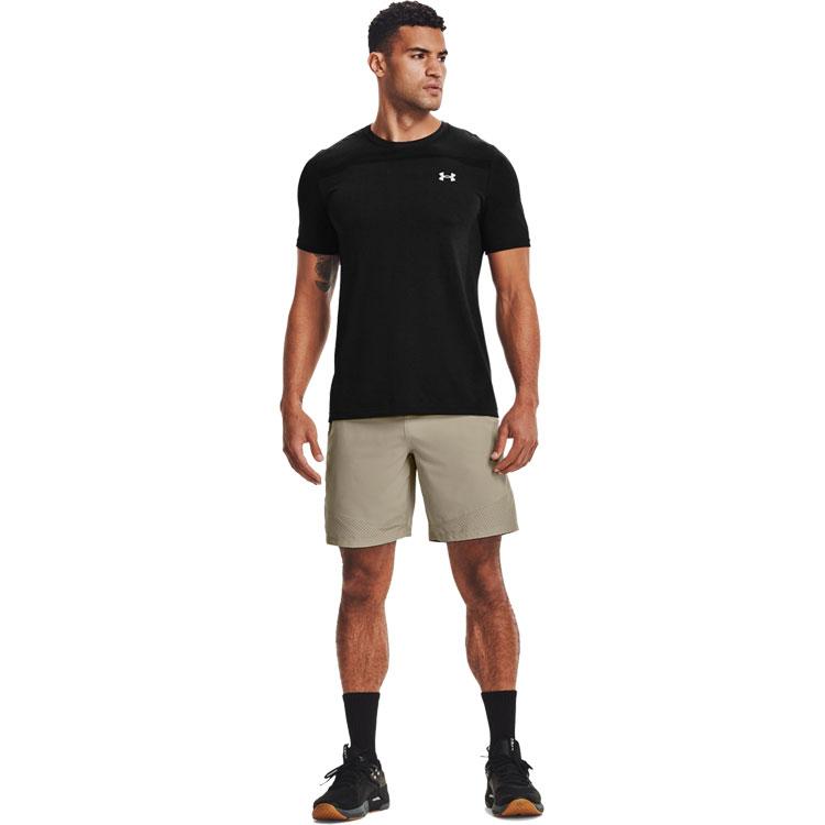 UNDER ARMOUR アンダーアーマー UAシームレス ショートスリーブ 1361131-001 メンズ : イーゾーン スポーツ ...