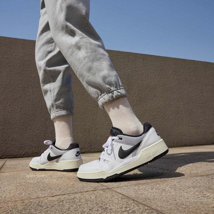 NIKE（ナイキ） フルフォースLO FB1362-101 メンズシューズ