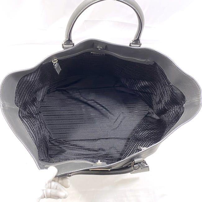 プラダ トートバッグ ec-22104 グレー 美品 サフィアーノ レザー 中古 56 PRADA 大容量 ビッグトート : ec-22104 : フリマハイクラス - 通販 - Yahoo ...