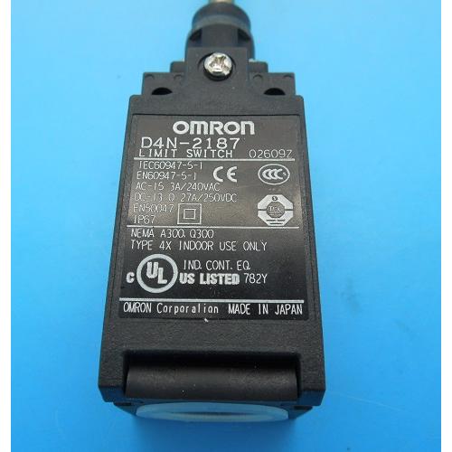 D4N-2187 小形セーフティ・リミットスイッチ オムロン ランク未使用品 : FA機器のワイデン ヤフー店 - 通販 - Yahoo!ショッピング
