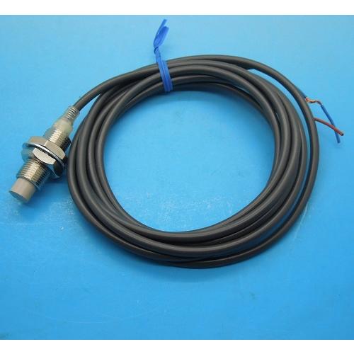 E2E-X8MD1 2m 近接センサ オムロン ランクS中古品 : FA機器のワイデン ヤフー店 - 通販 - Yahoo!ショッピング