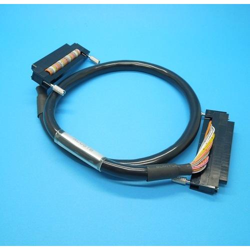 AC05TB コネクタ端子台変換ユニット用ケーブル 三菱電機 ランクS中古品 : FA機器のワイデン ヤフー店 - 通販 - Yahoo!ショッピング
