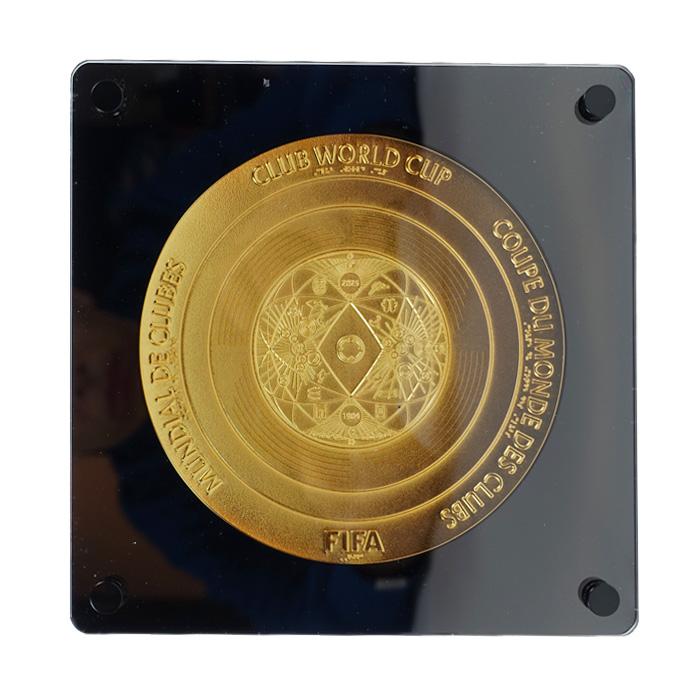 FIFA クラブワールドカップ 2025 オフィシャル レプリカ トロフィー 120mm (ゴールド)アクリルフレーム入り(FCWC25-TR ...