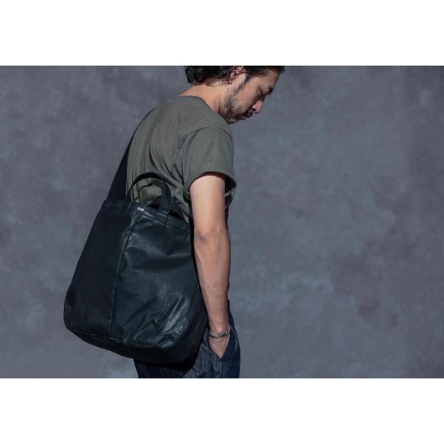 PEANUTS＆CO 限定 Peanuts&Co ACVM コラボ WAXED COTTON NEWS PAPER BAG Black ...