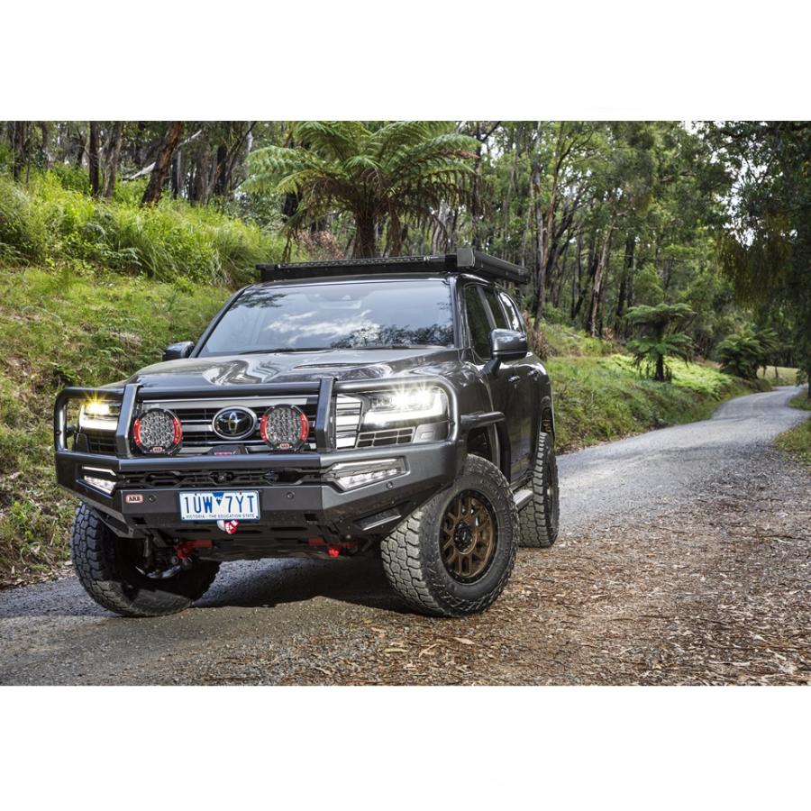 ARB 正規品 ランドクルーザー 300専用 ランクル300 ARBフロアマット 4080001 「28」 : ARB 4x4 ...