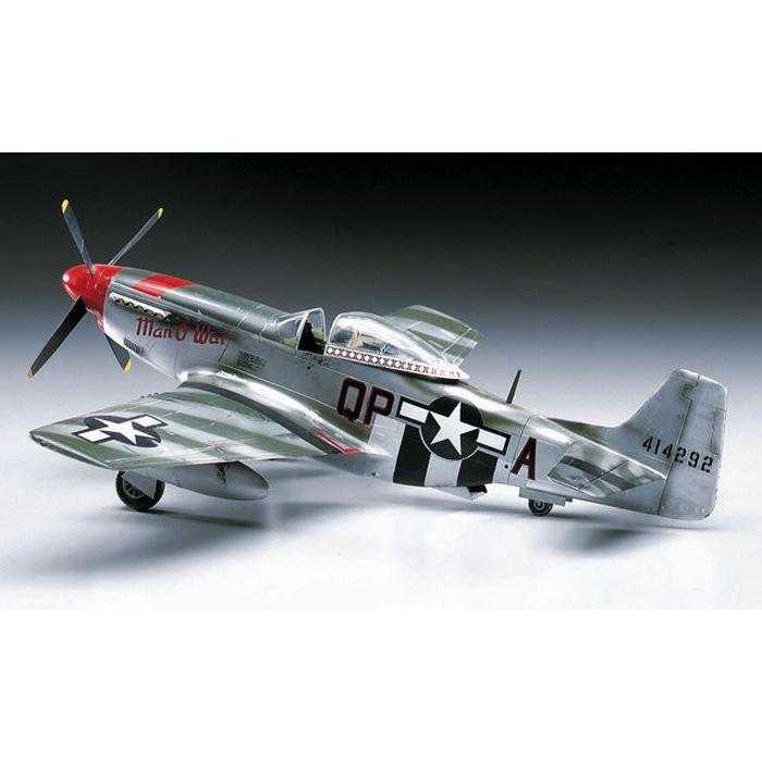 飛行機 戦闘機 プラモデル アメリカ軍 イギリス軍 P-51D 飛行機 戦闘機 プラモデル アメリカ軍 イギリス軍 P-51D