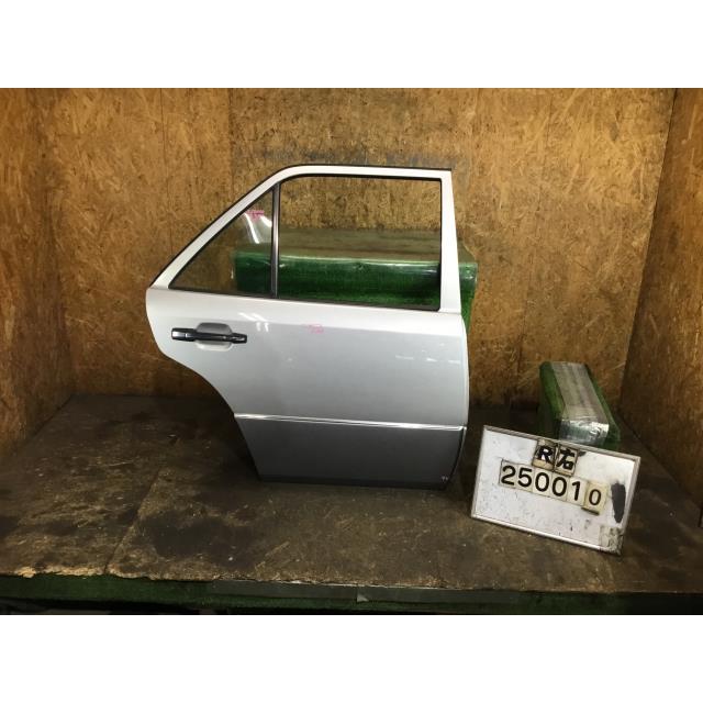 【個人宅発送不可】ベンツ Eクラス E-124230 リアドア 右 E300 4マチック 4WD : fm-factory - 通販 ...