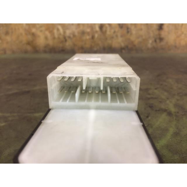 【個人宅発送可】ステラ DBA-RN2 パワーウインド スイッチ L 4WD 83071KJ000 : fm-factory - 通販 - Yahoo!ショッピング