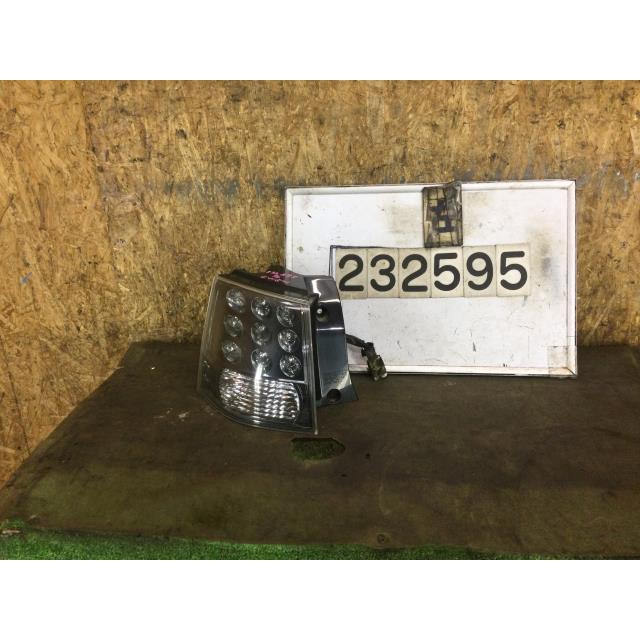 【個人宅発送可】アウトランダー DBA-CW5W 左テールランプ G 4WD 7人 4B12 A39 8330A379 : fm ...