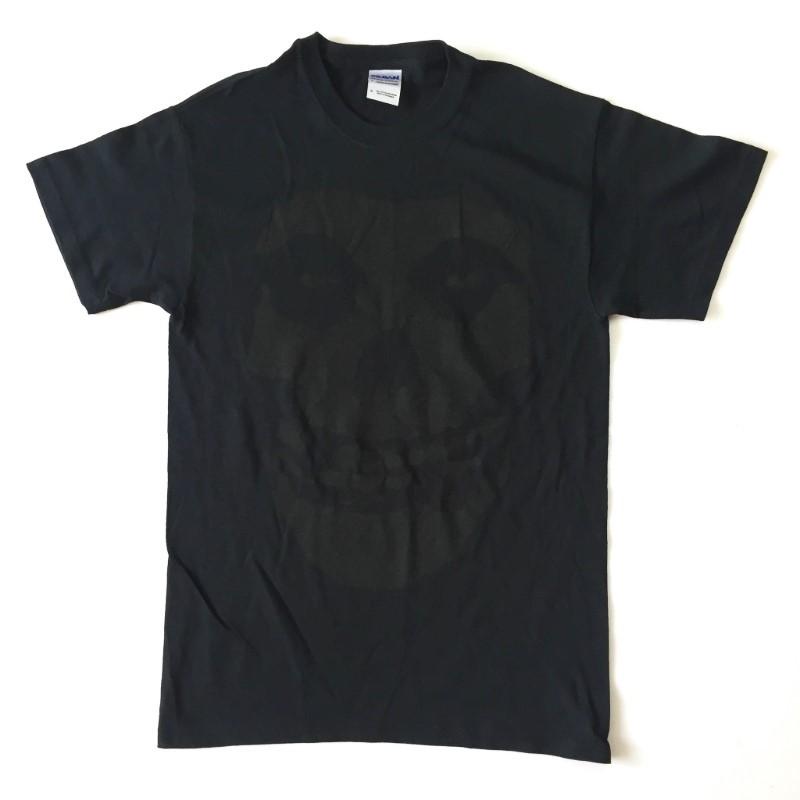 MISFITS ミスフィッツ Tシャツ ブラック オン スカルTシャツ メンズ バンドTシャツ ロックTシャツ 送料無料 : FREE ...