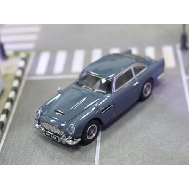新品 DCM 1/64 アストンマーティン Aston Martin DB5 cement grey フィギュア付き : ブーストギア ヤフー ...