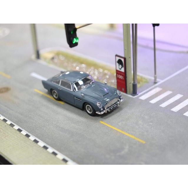 新品 DCM 1/64 アストンマーティン Aston Martin DB5 cement grey フィギュア付き : ブーストギア ヤフー ...