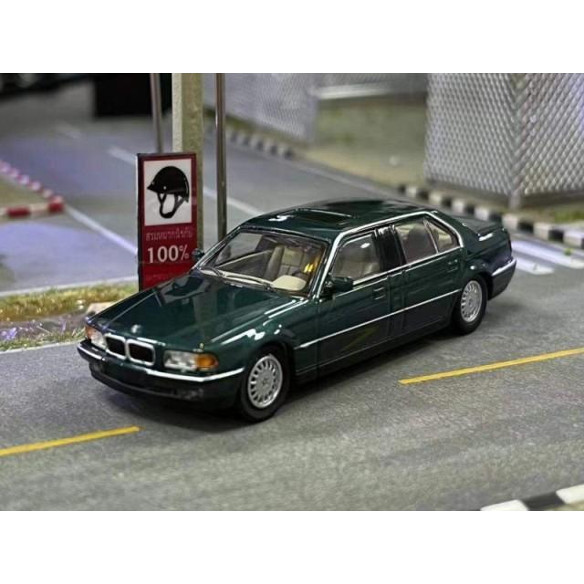 新品 DCM 1/64 BMW E38 7-Series Early version: Green 限定500台 : ブーストギア ヤフー店 - 通販 - Yahoo!ショッピング