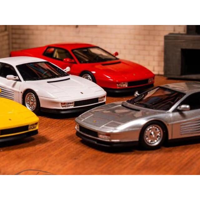 新品 Cars' Lounge 1/64 フェラーリ テスタロッサ Ferrari Testarossa Argento ...