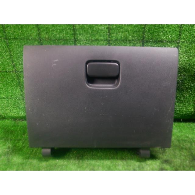 フィット 6AA-GR4 グローブBOX E:HEVホーム 4WD NH902P : マルフジ - 通販 - Yahoo!ショッピング