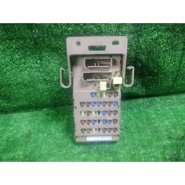レガシィ DBA-BM9 ヒューズボックス B4 2.5GT Sパッケージ 4WD D4S 82201AJ000 : マルフジ - 通販 - Yahoo!ショッピング